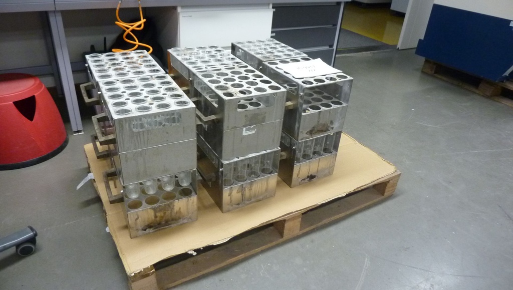 Foss Kjeltec Automated Kjeldahl Analyser - LabMakelaar Benelux