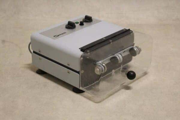 Retsch MM2 Mixer Mill - LabMakelaar Benelux