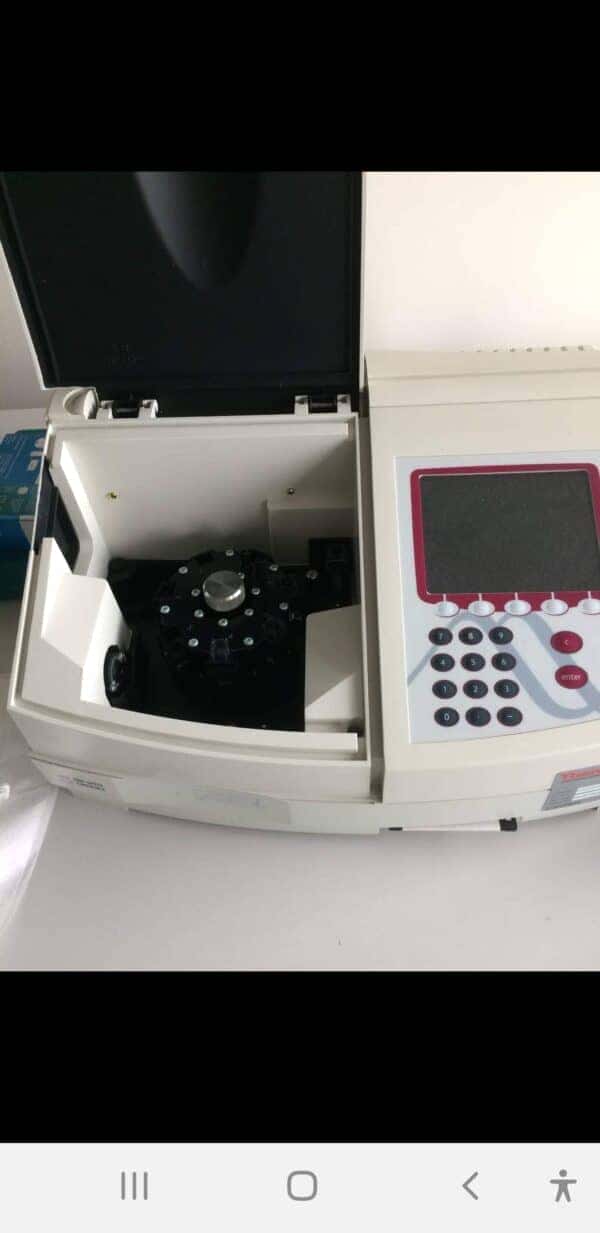 Thermo Spectronic BioMate 5 UV-Visible Spectrophotometer - LabMakelaar ...