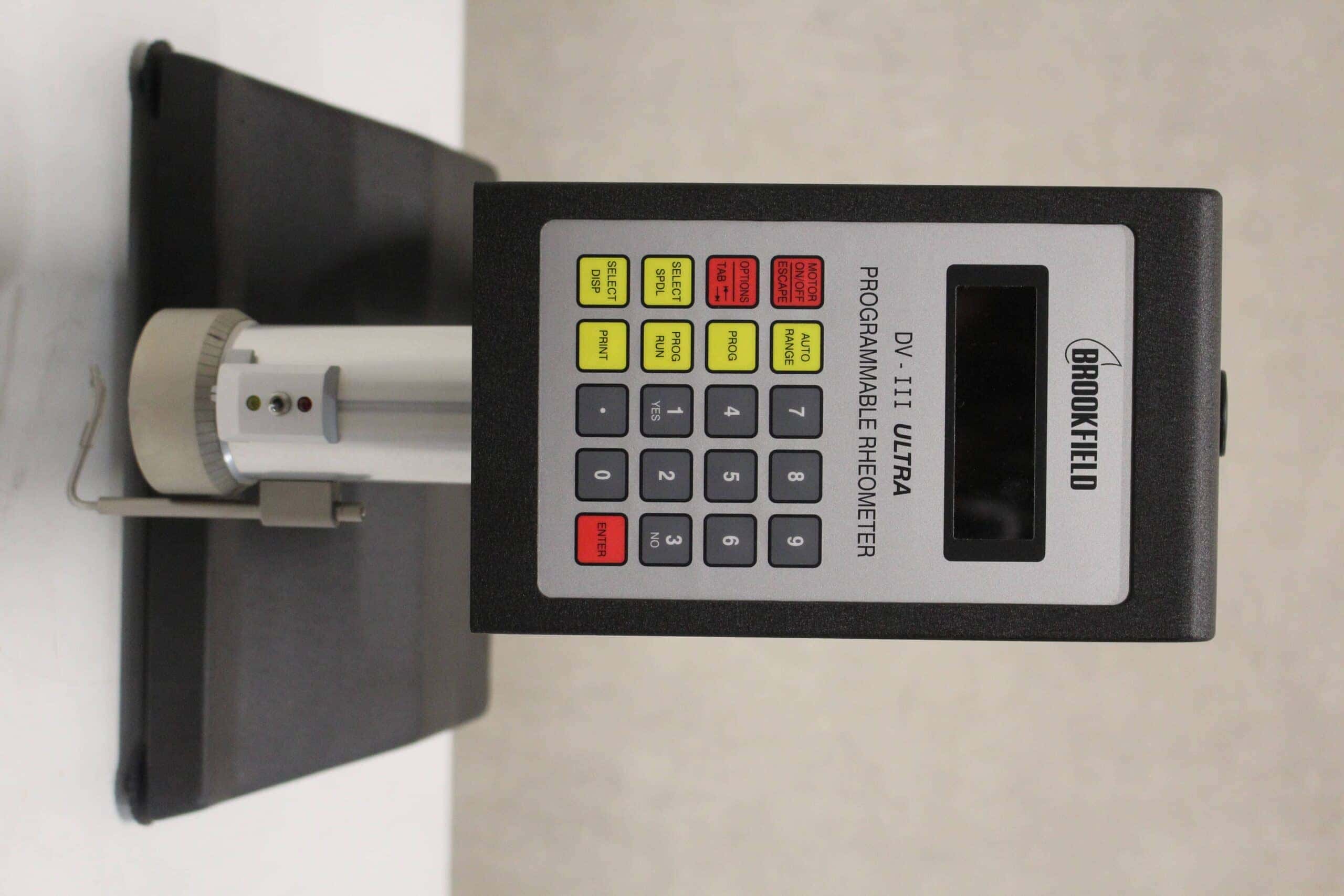Brookfield LVDV-III Ultra Cone Plate Rheometer - LabMakelaar Benelux