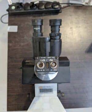Olympus CX40 Metallurgical Trinocular Transmitted Light Microscope - LabMakelaar Benelux