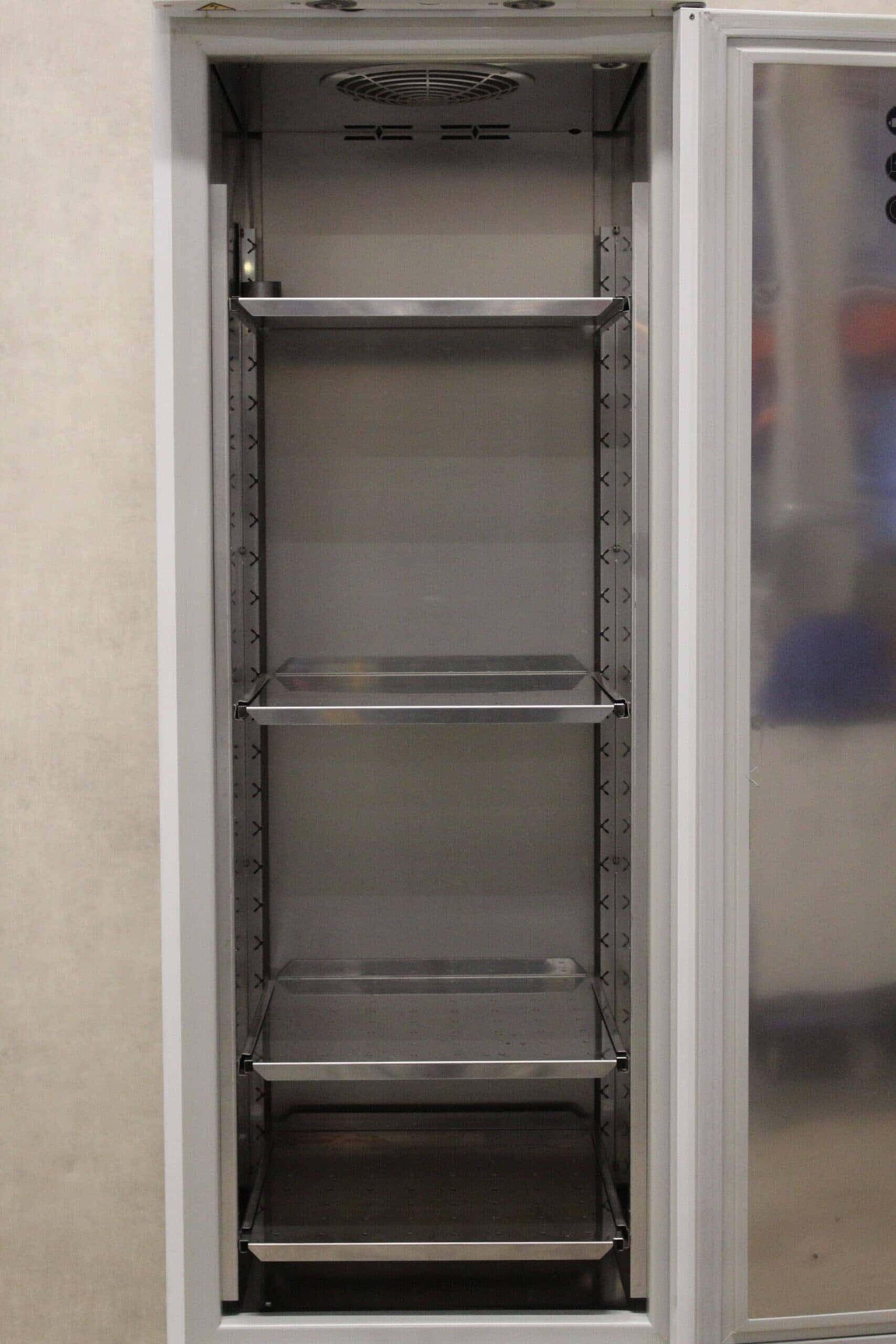 Gram BioLine RF425 LH Freezer - LabMakelaar Benelux