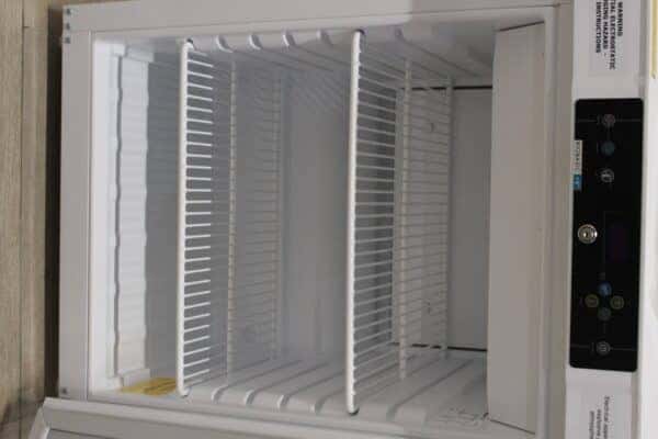 Gram BioBasic RR210 Refrigerator - LabMakelaar Benelux