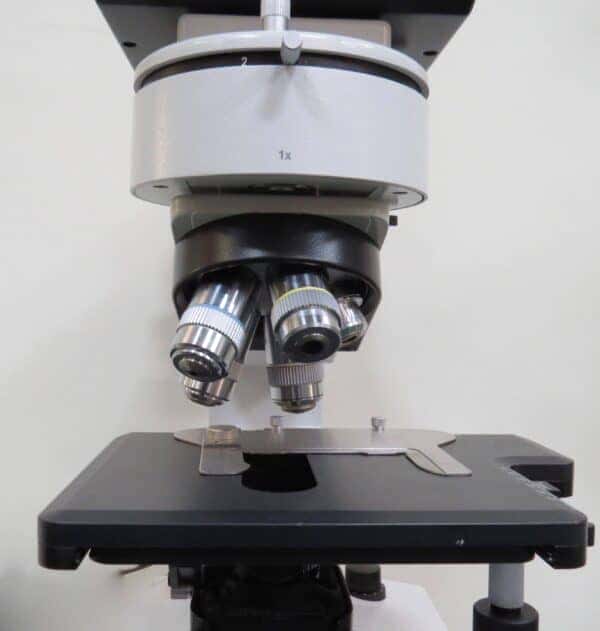 Leitz ergolux AMC fluorescence microscope - LabMakelaar Benelux