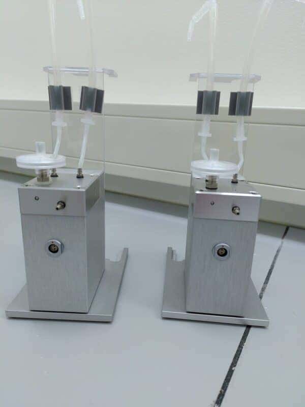 ibidi Pump System for Long-term Cell Culture - LabMakelaar Benelux