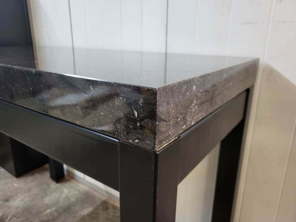 Laboratory weighing table - LabMakelaar Benelux