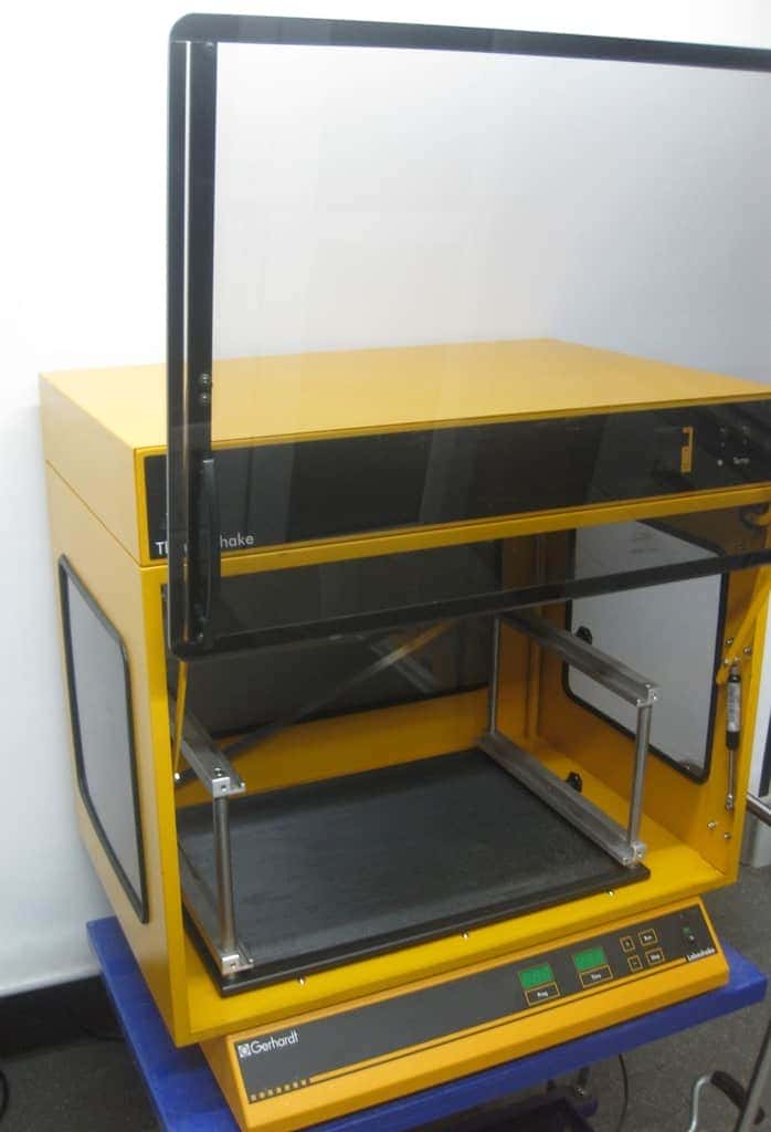 Gerhardt, type THO 500 Incubator Shaker - LabMakelaar Benelux