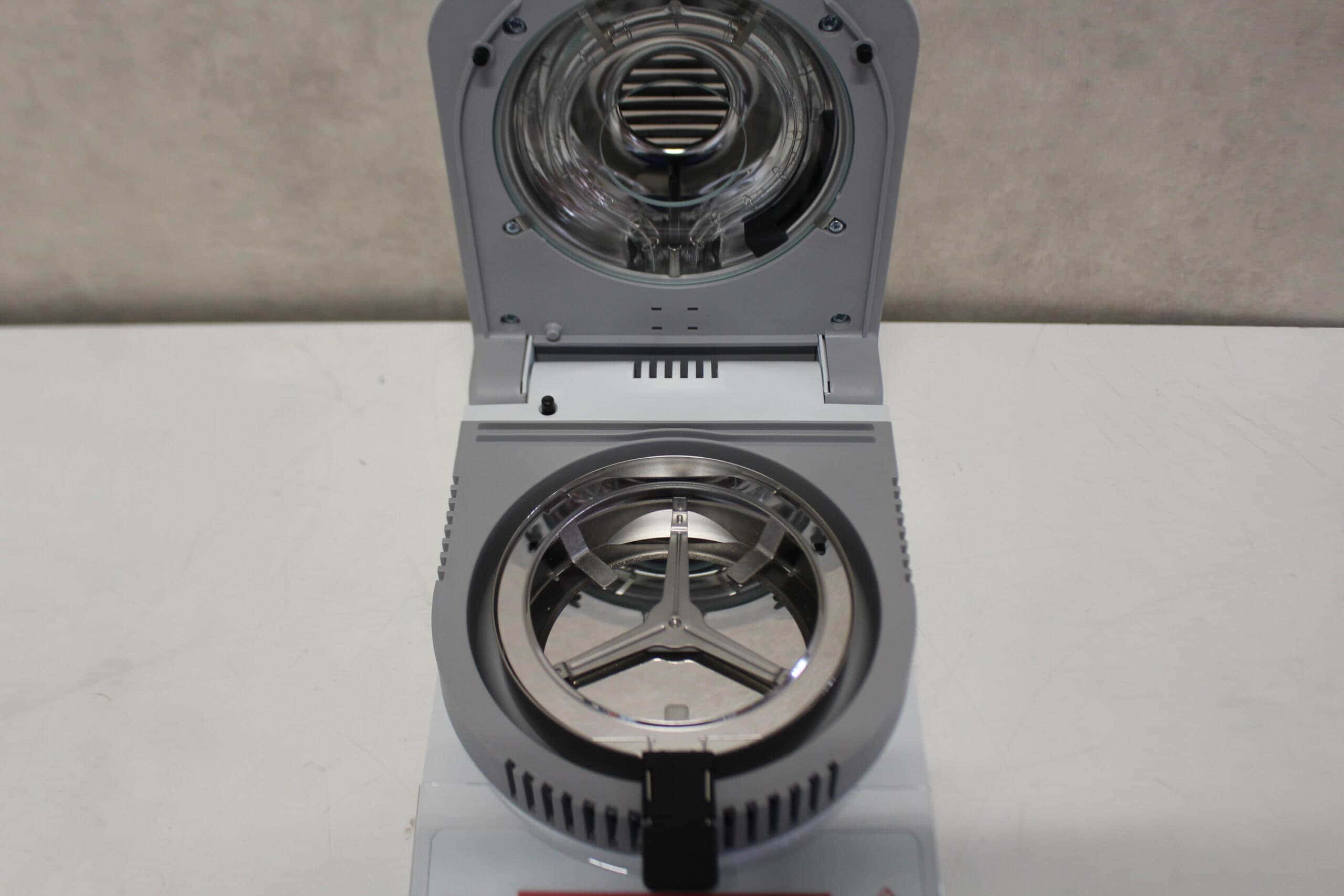 Ohaus MB25 Moisture Analysis Balance - LabMakelaar Benelux