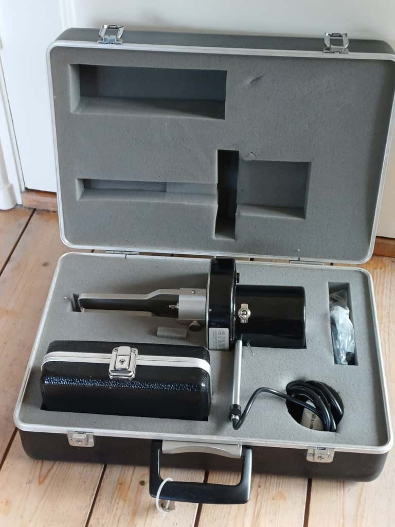 Brookfield Dial Reading LVT Viscometer - LabMakelaar Benelux