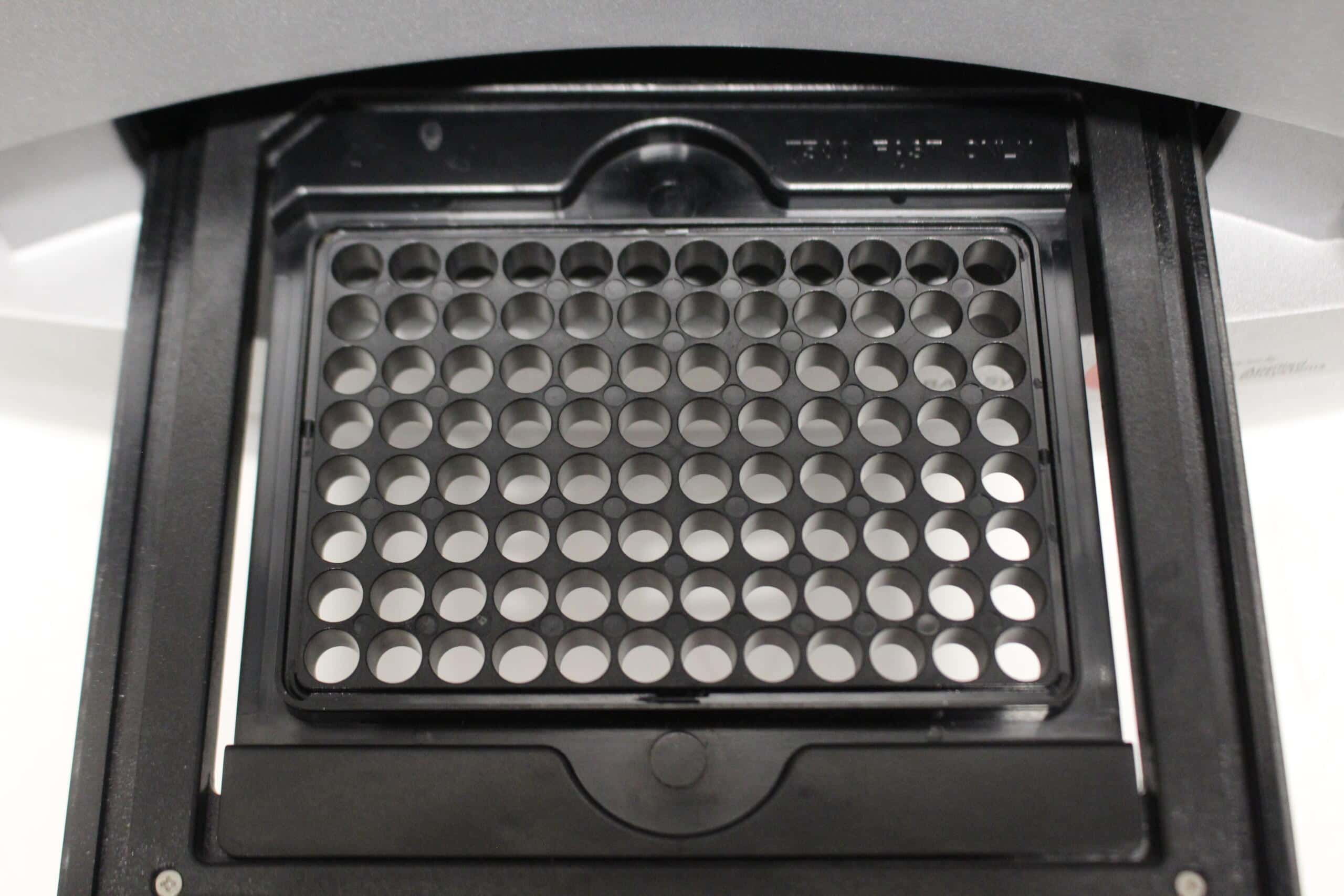 Applied Biosystems BAX Q7 Molecular Pathogen Detection System ...