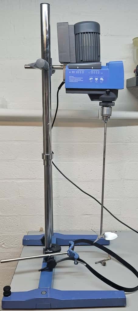 IKA RW28 Basic Overhead Stirrer and KA R1385 Propeller Stirrer ...