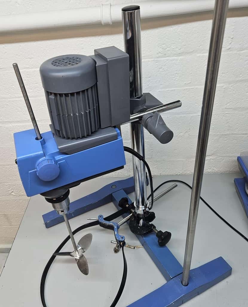 IKA RW28 Basic Overhead Stirrer and KA R1385 Propeller Stirrer ...