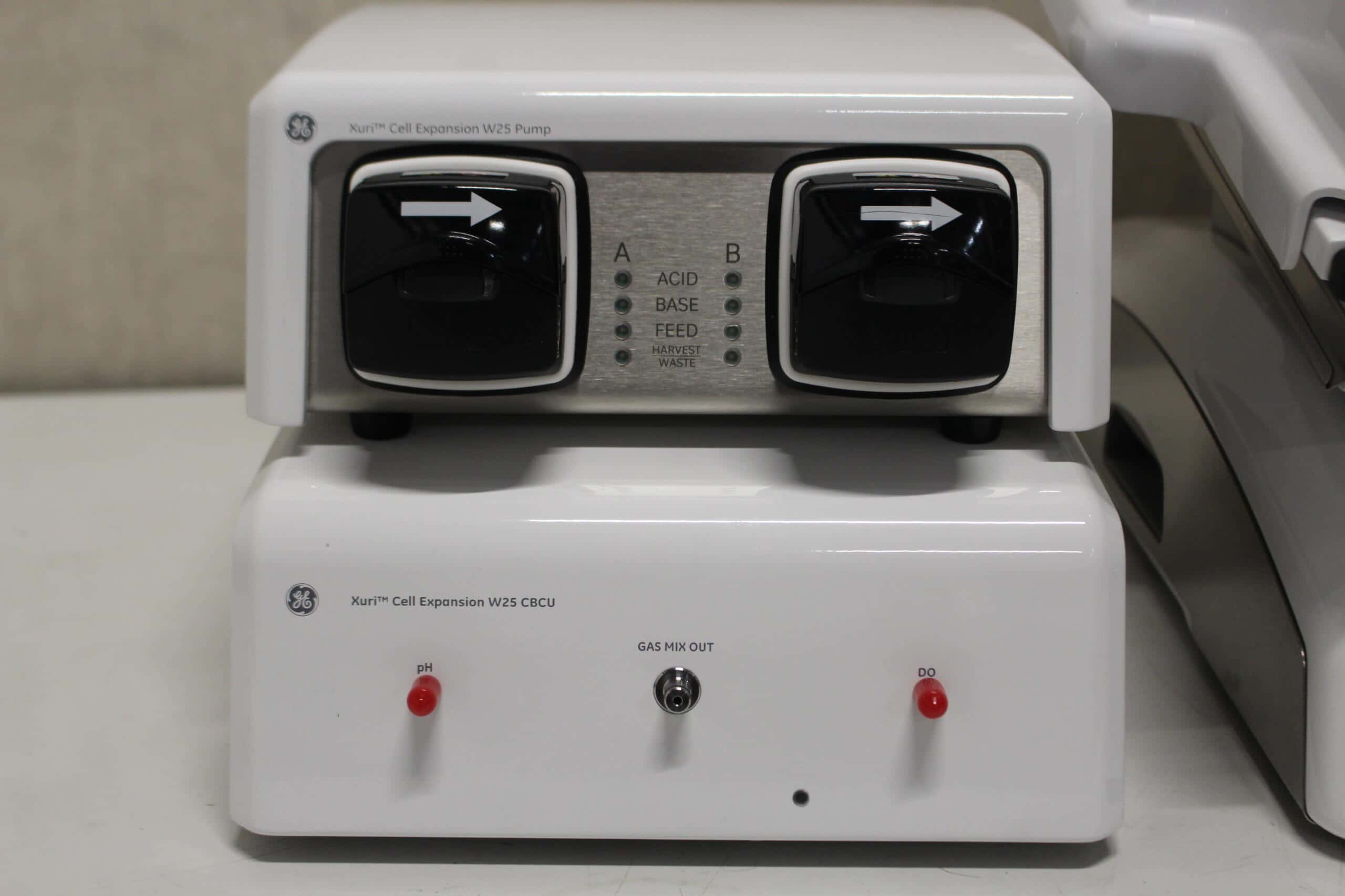 GE Healthcare Cytiva Xuri W25 Cell Expansion Bioreactor System ...