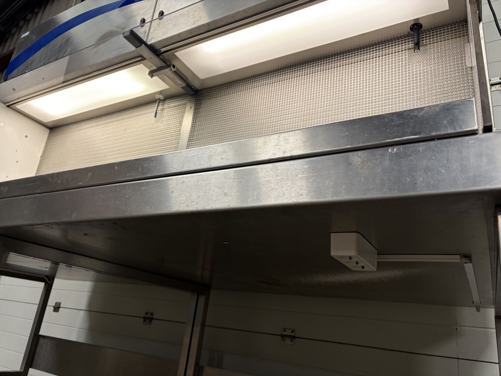 Cleanair CLS 475 Stainless Steel Crossflow Cabinet - LabMakelaar Benelux